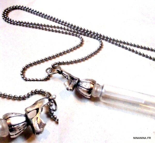 Collier original pendentif échantillon de parfum - Ninanina